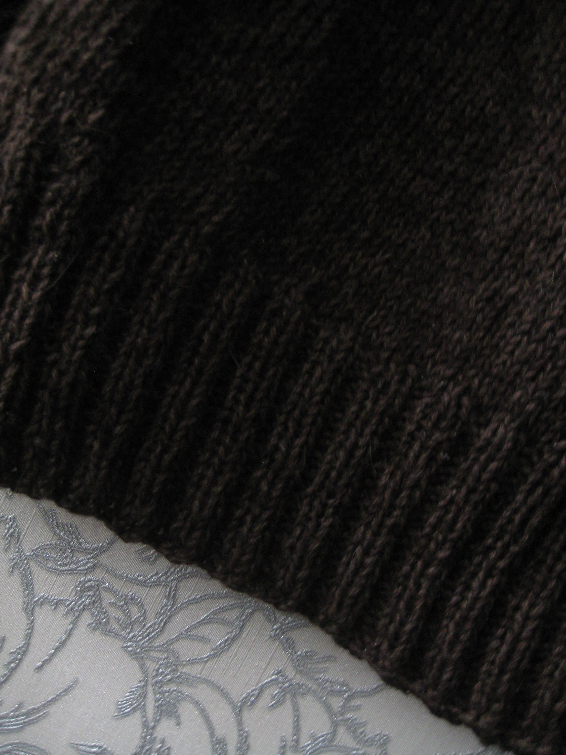 Unisex Merino Wool Sweater With Intricate Patterns — Keep Warm and ...