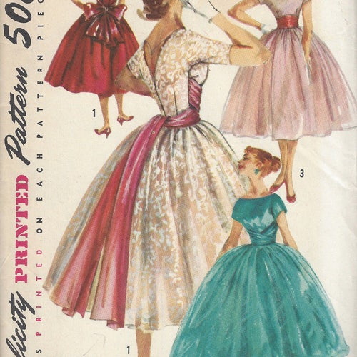 1952 Vintage Sewing Pattern B29 DRESS R714 Simplicity - Etsy