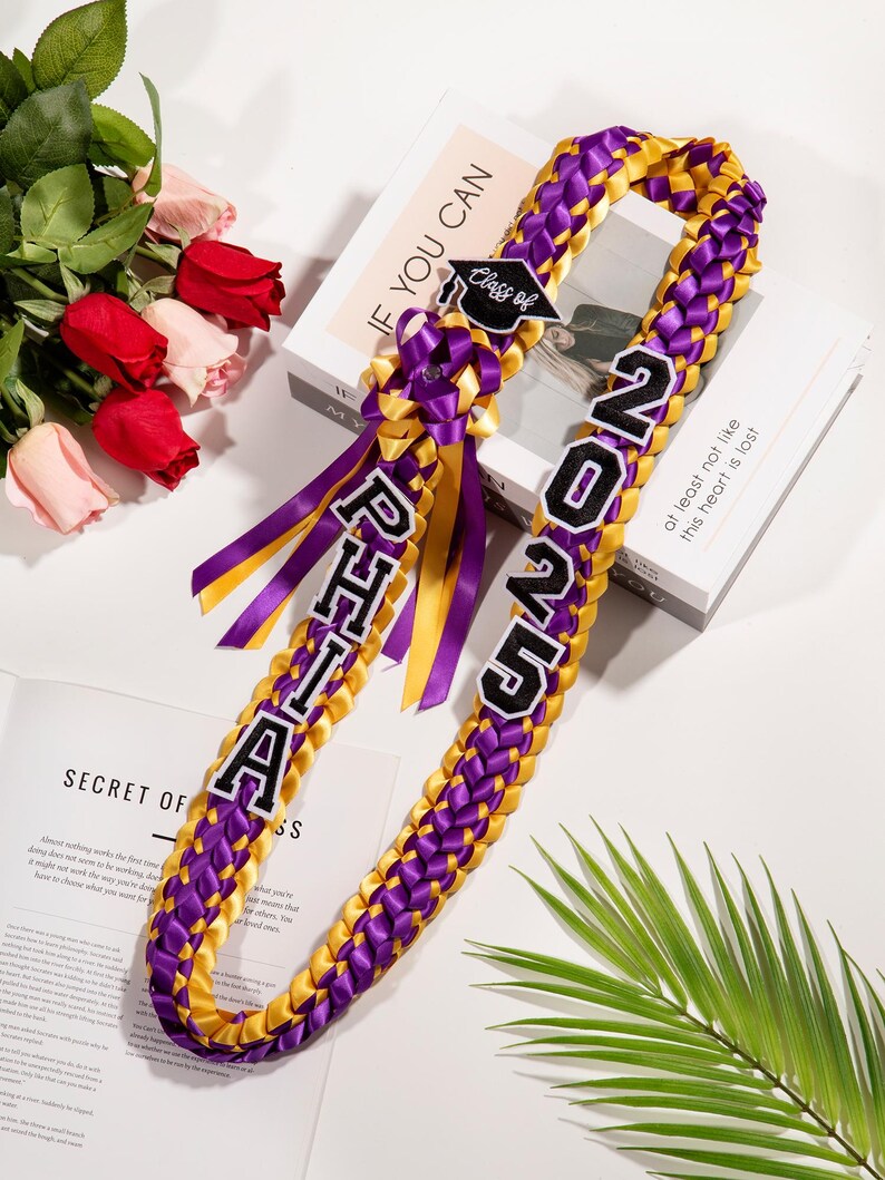 Custom Class of 2025 Graduation Lei,personalized Name Graduation Lei ...