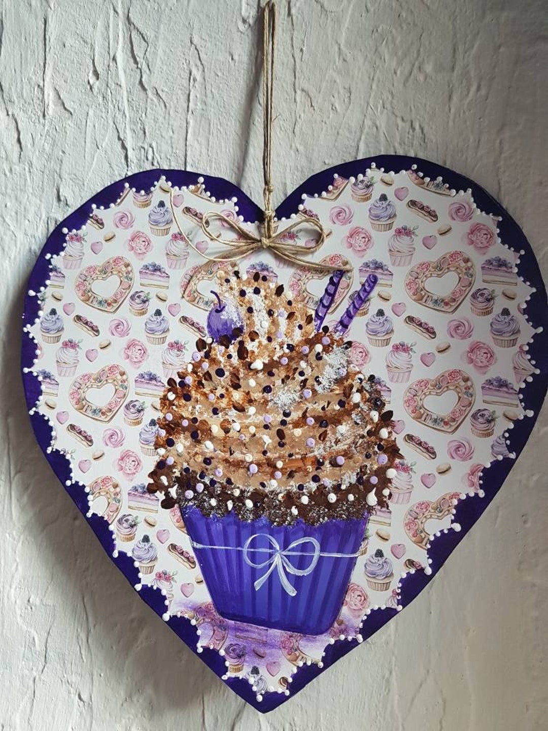 Wooden Heart. Hand Paint. Home Décor. Heart to Hang. Cupcake.cuisine ...