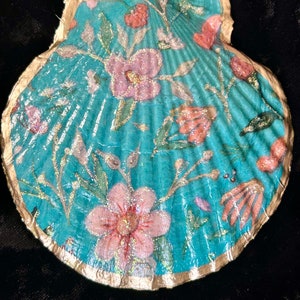 Large Hand Decorated Floral Decoupage Painted Scallop Shell Gift ...