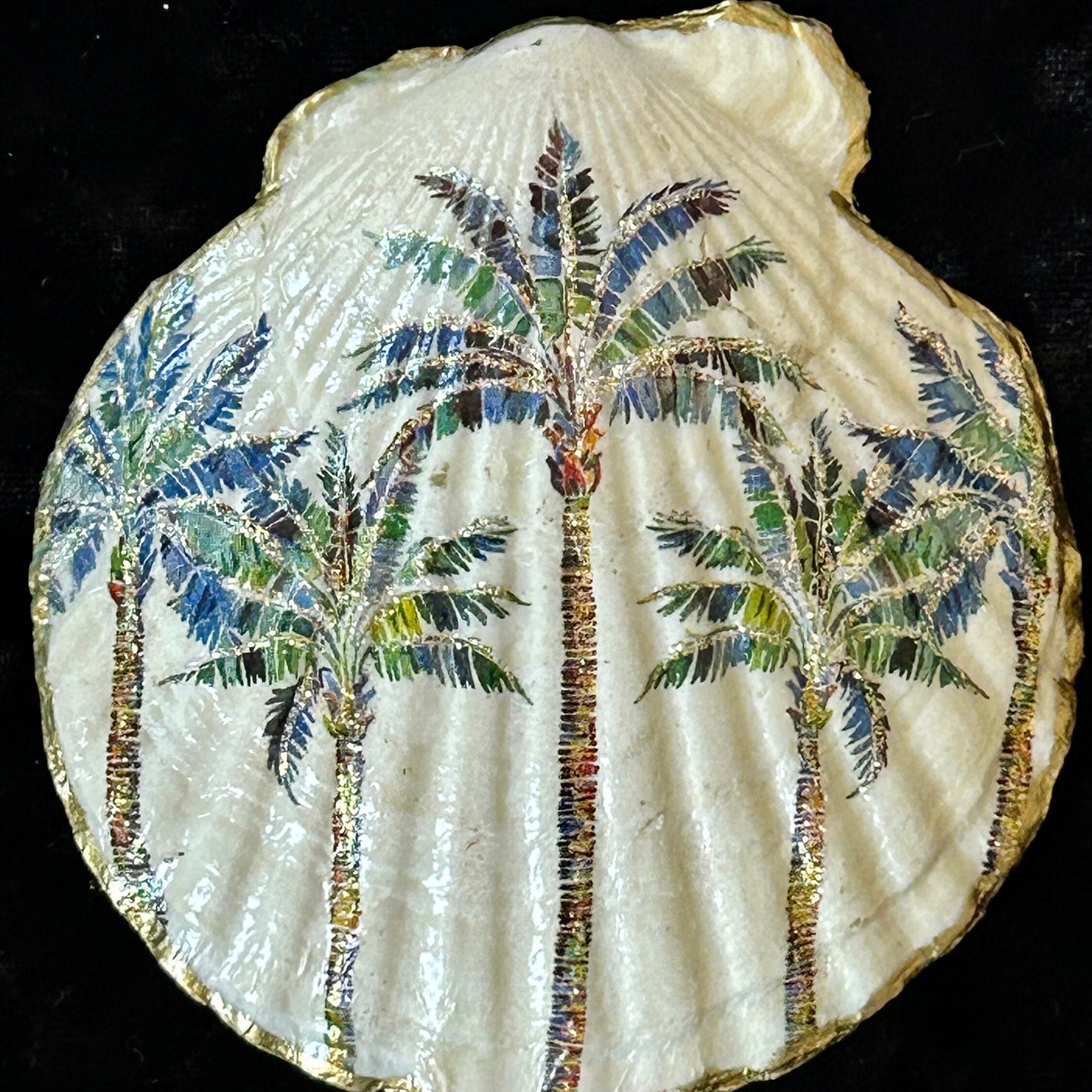 A Message in A Hand Decorated Decoupaged Scallop Shell Gift Display ...