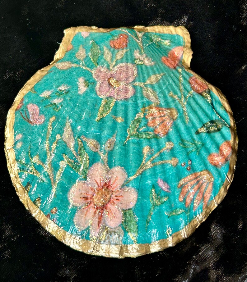 Large Hand Decorated Floral Decoupage Painted Scallop Shell Gift ...