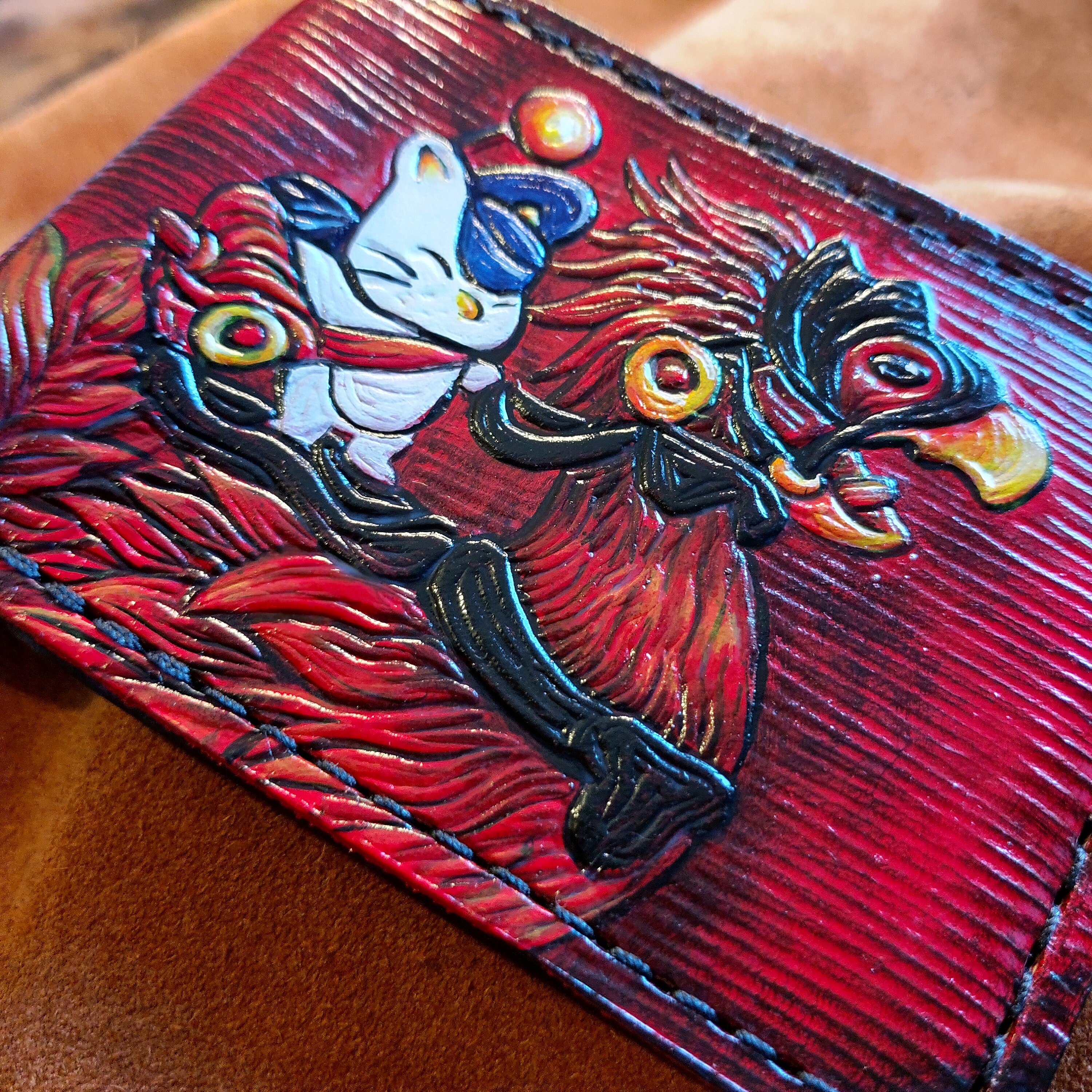 FF14 Red Chocobo and Moogle Rider - Dark Brown Leather Bifold Wallet ...