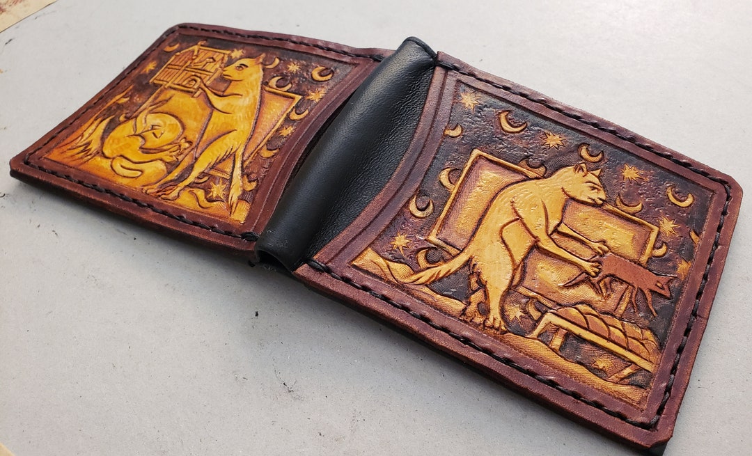 Marginalia Medieval Cats - Leather Wallet- Dark Brown and Ivory Colour ...