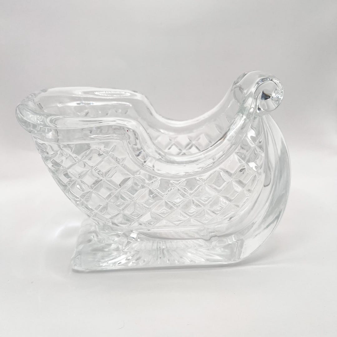 Diamond Etched Lead Crystal Glass Sleigh Christmas Centerpiece ...