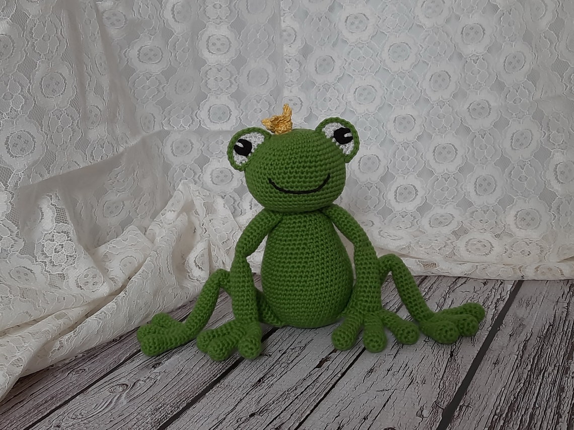 Crochet Frog Toy, Stuffed Amigurumi Toy, Gift for Kids - Etsy