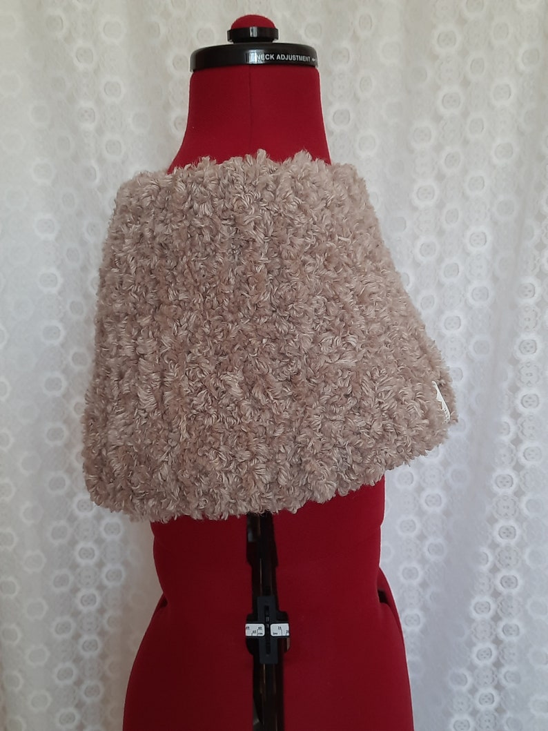 Knitted Faux Fur Capelet, Hand Knit Capelet, Evening Dress Wrap - Etsy