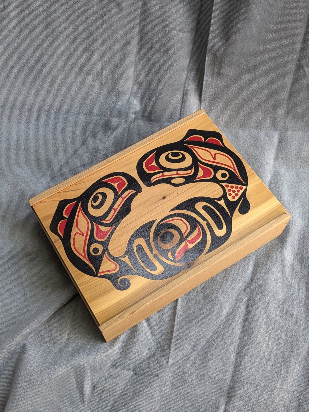 Beautiful Vintage 80's Haida Sliding Cedar Box With Salmon Decor ...