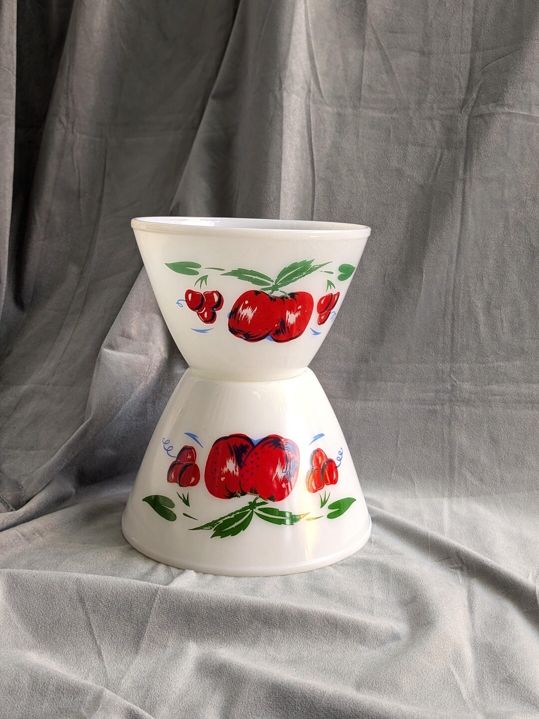 SET OF 2 Vintage Mid Century Fire King Apples & Cherries Splash Proof ...