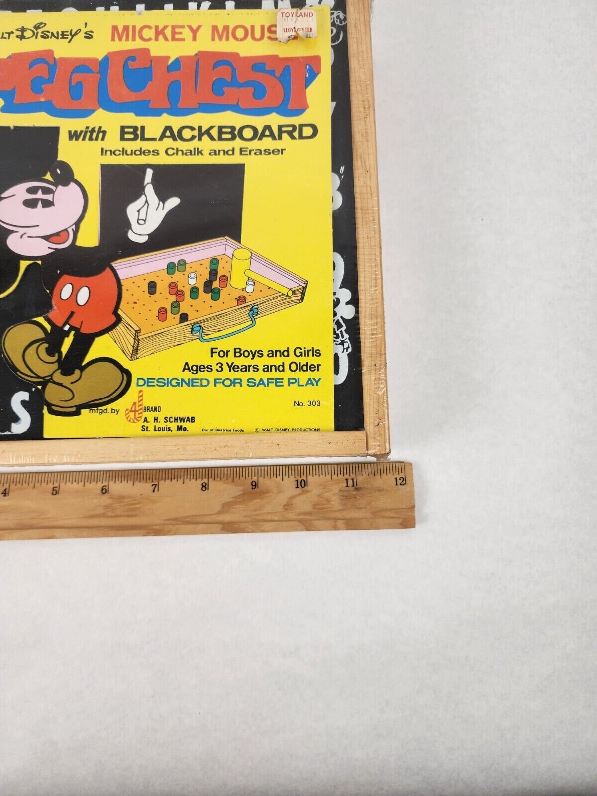 Walt Disney's Mickey Mouse Peg Chest With Blackboard Includes Chalk and ...