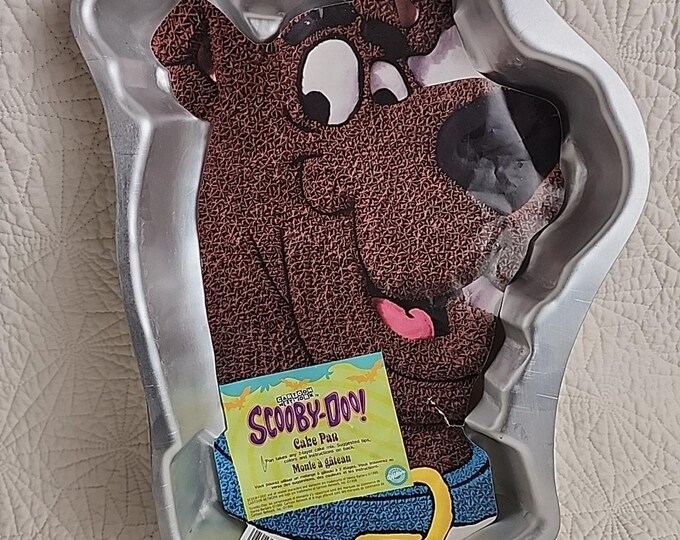 Wilton Scooby Doo Hanna-barbera Cake Pan 2105-3206 Vintage 1999 2-layer ...