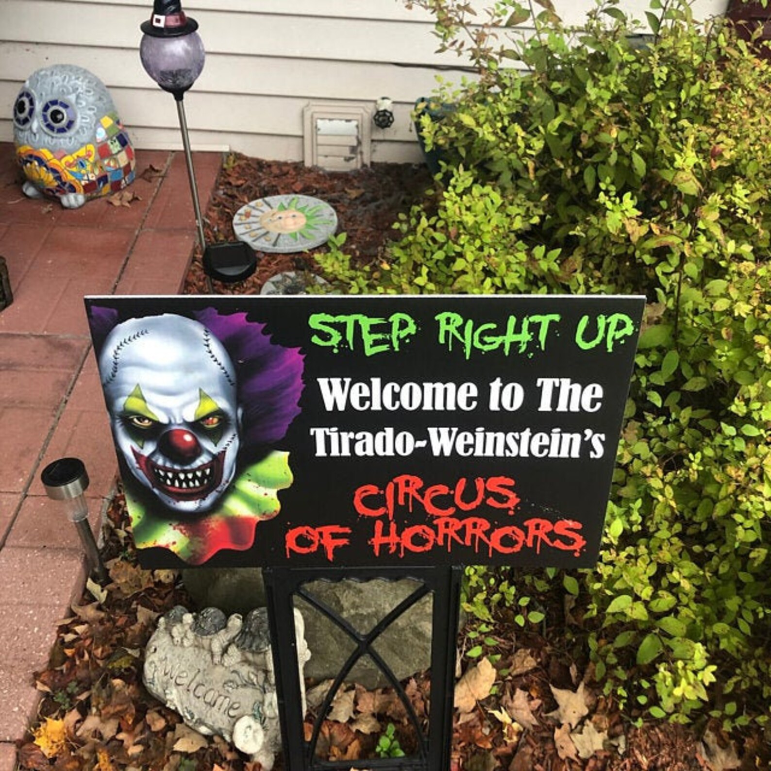 Scary Clown Welcome Sign, Haunted Circus Sign, Halloween Circus Welcome ...