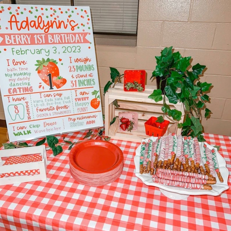 Strawberry Birthday Sign, Berry 1st Birthday, Strawberry Birthday Decor ...