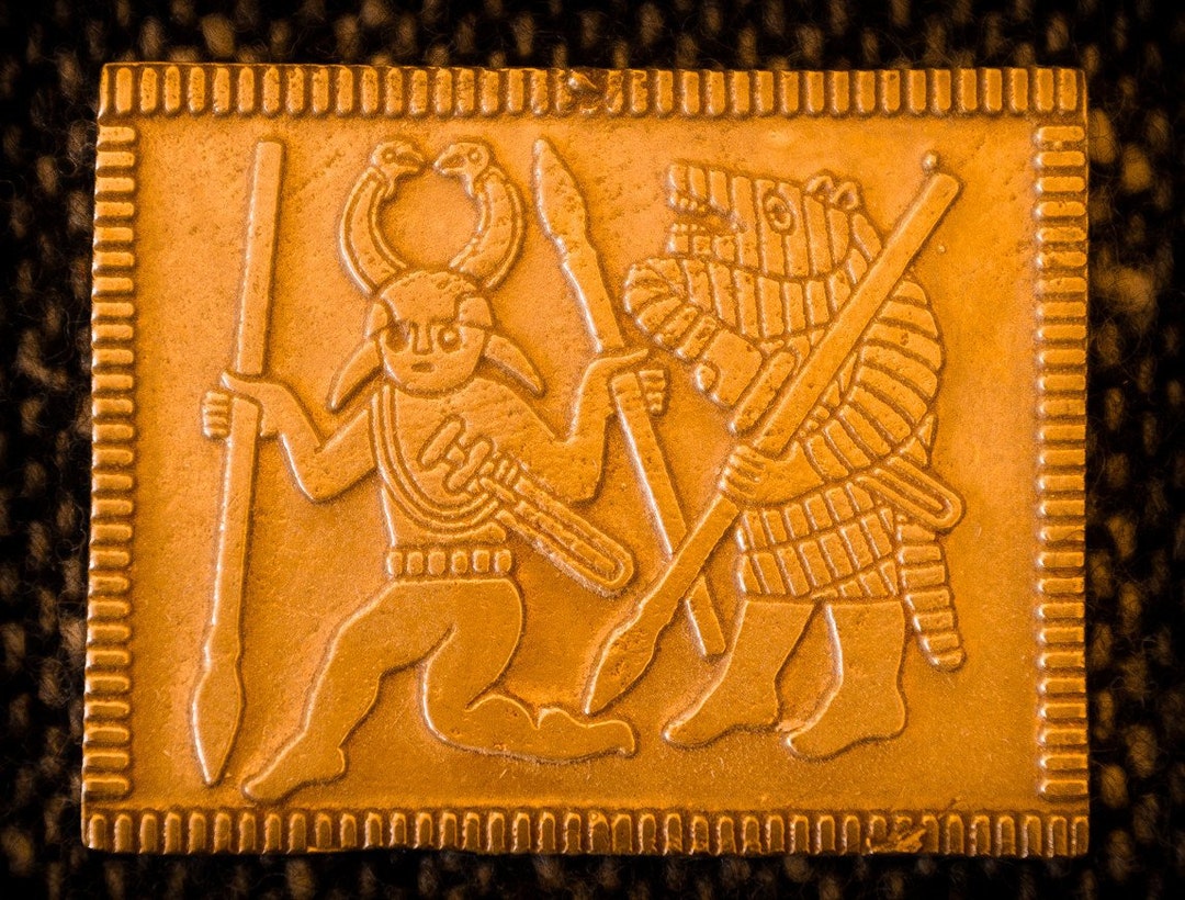 Helm Plaque - Man and Bear - PV03 - Etsy