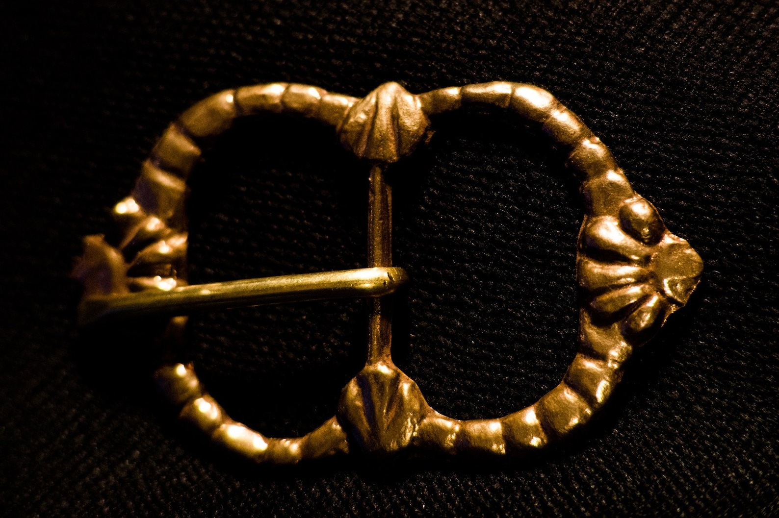 16th Century Double Oval Belt Buckle With Flower - Z-79 - Etsy