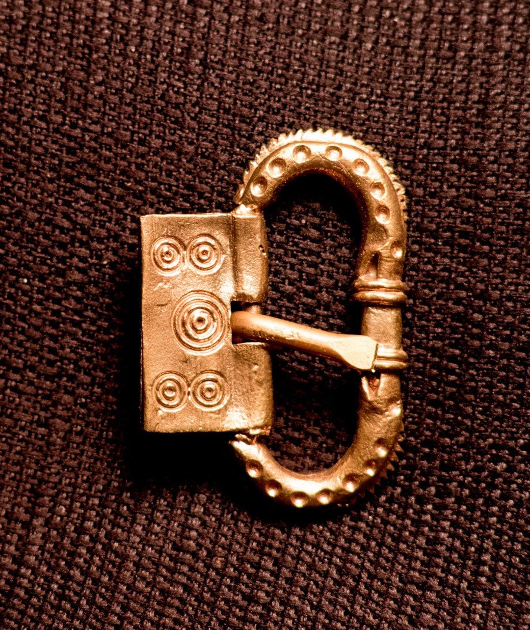 Roman Buckle With Horse Heads - PV13 - Etsy