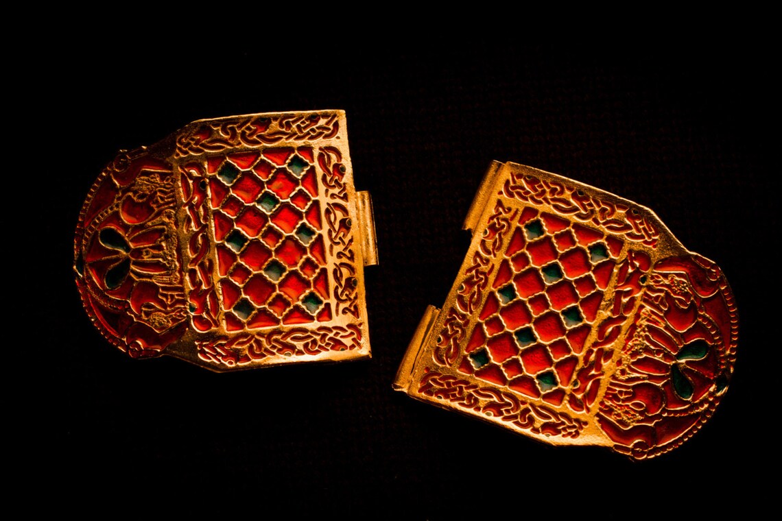 Sutton Hoo Shoulder Clasp 1 Set - S-31 - Etsy