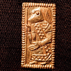 Helm Plaque Men With Spear PV22 - Etsy