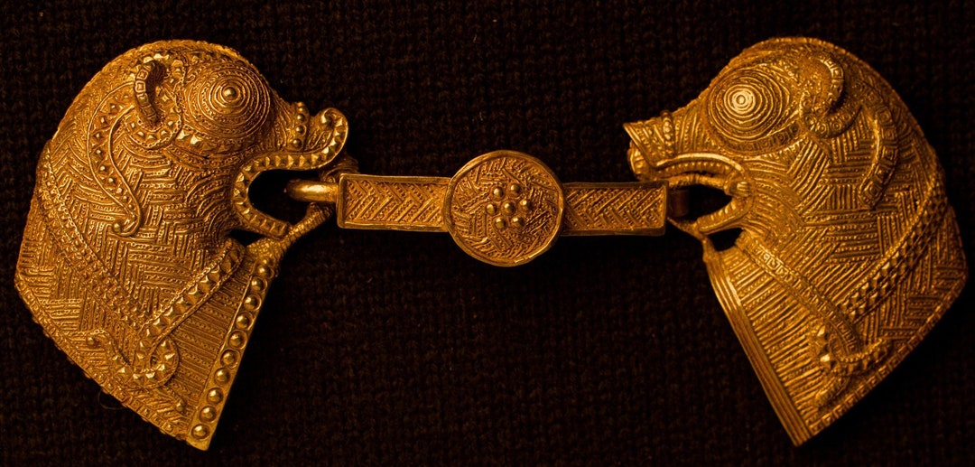 Viking Clasp With Ornate Animals - CC20 - Etsy