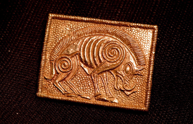 Helm Plaque - Boar - PV29 - Etsy