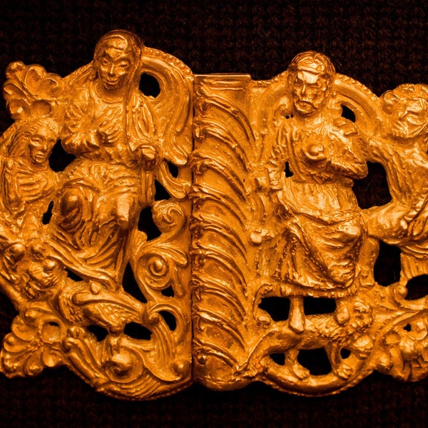 Medieval Cloak Clasp - Etsy