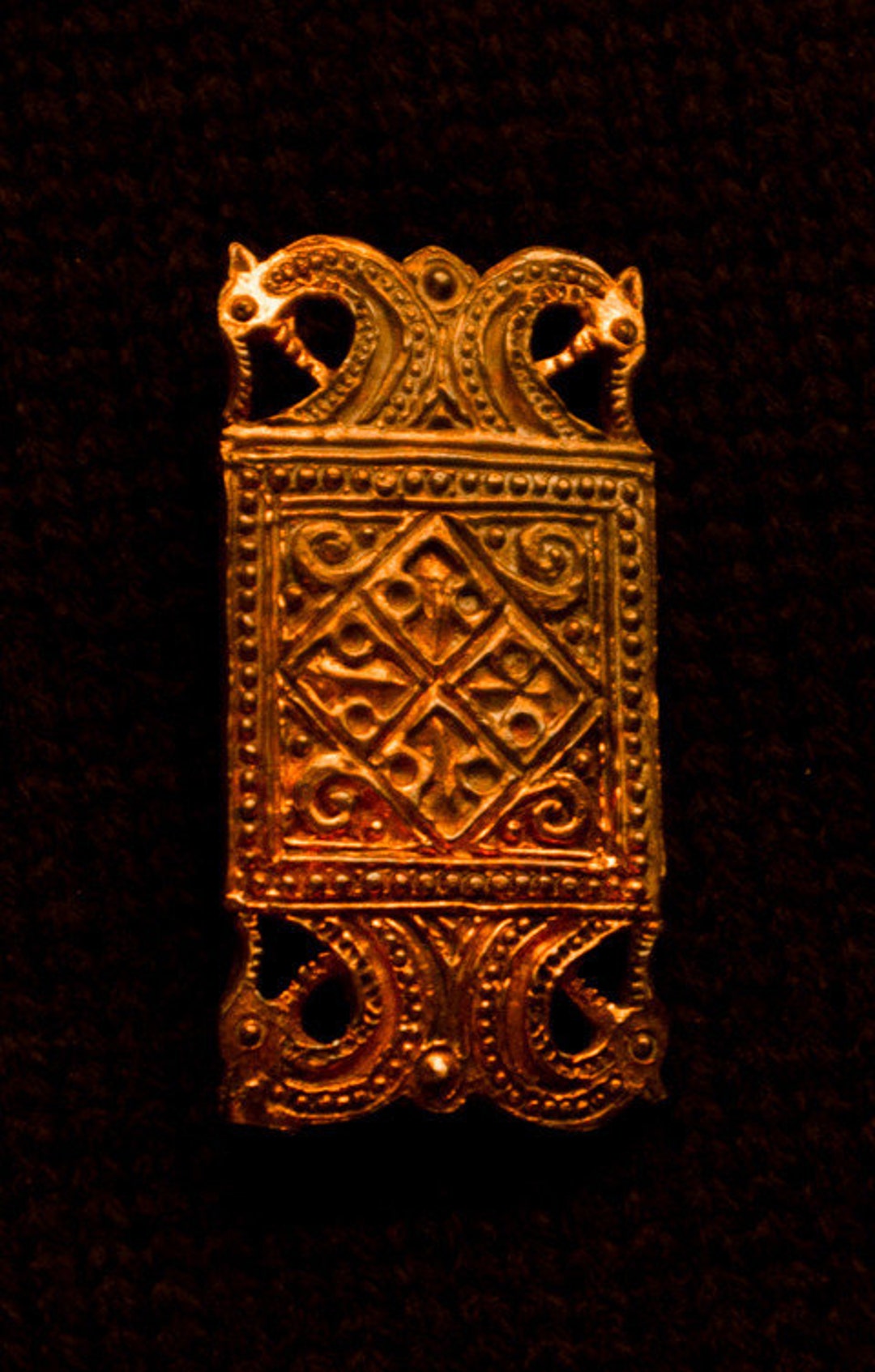 Saxon Belt Mount With Horses, Rectangular - W-97 - Etsy