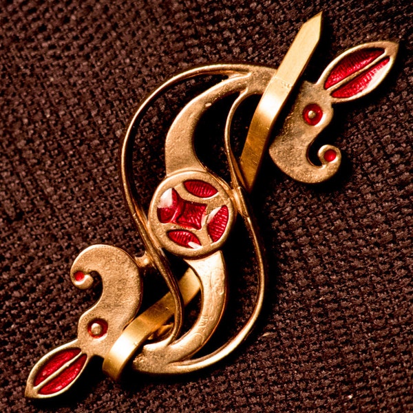 Roman Brooch - Etsy