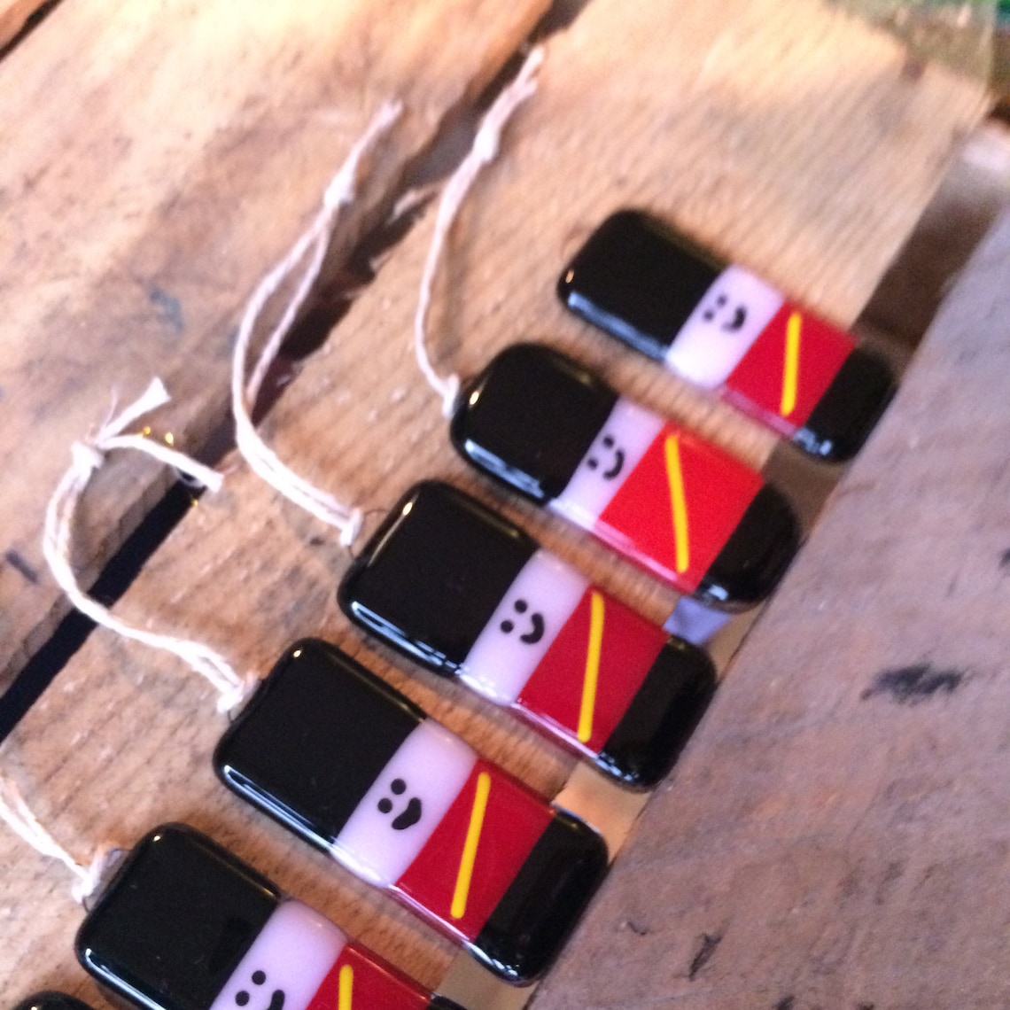 1 Cute Soldier Royal Guardsman Fused Glass Handmade Christmas - Etsy