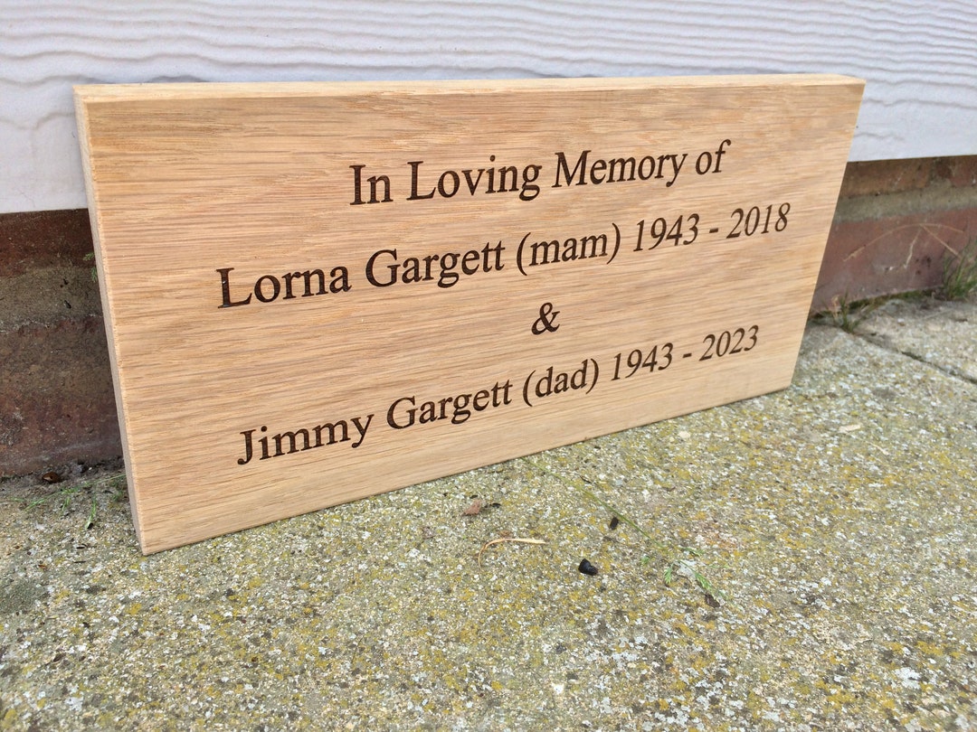Personalised Memorial Plaque Solid Oak, in Loving Memory Mum and Dad ...