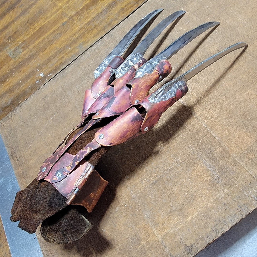 A Nightmare on Elm Street 2010 Remake Freddy Krueger Glove Prop Replica ...