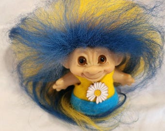 1960's Dam Style Troll - New Soft Peach Sensory Icelandic Sheepskin ...