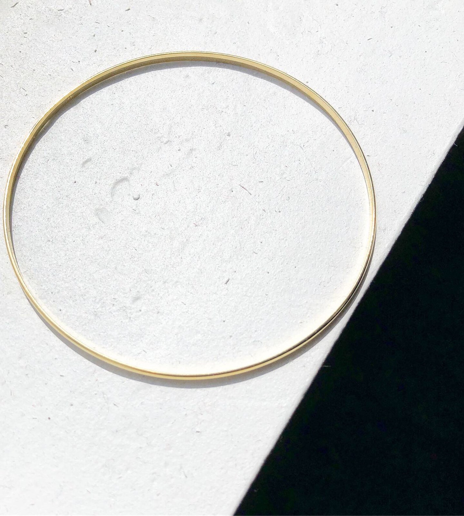 14K Solid Yellow Gold Bangle Bracelet 2.0mm 7.5 - Etsy