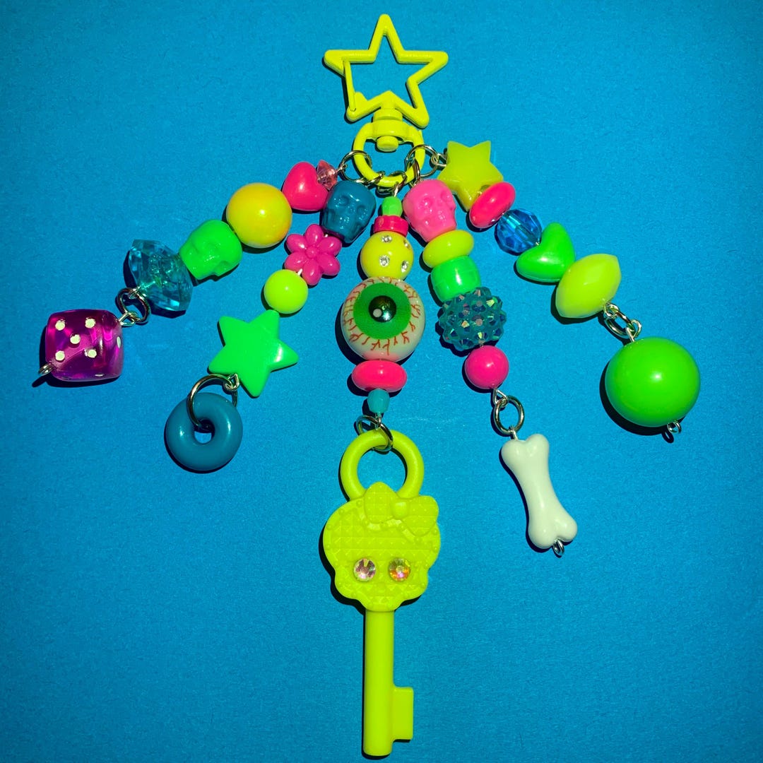 Monster High Doll Frankie Inspired Keychain, Skeketon Key Skullette ...