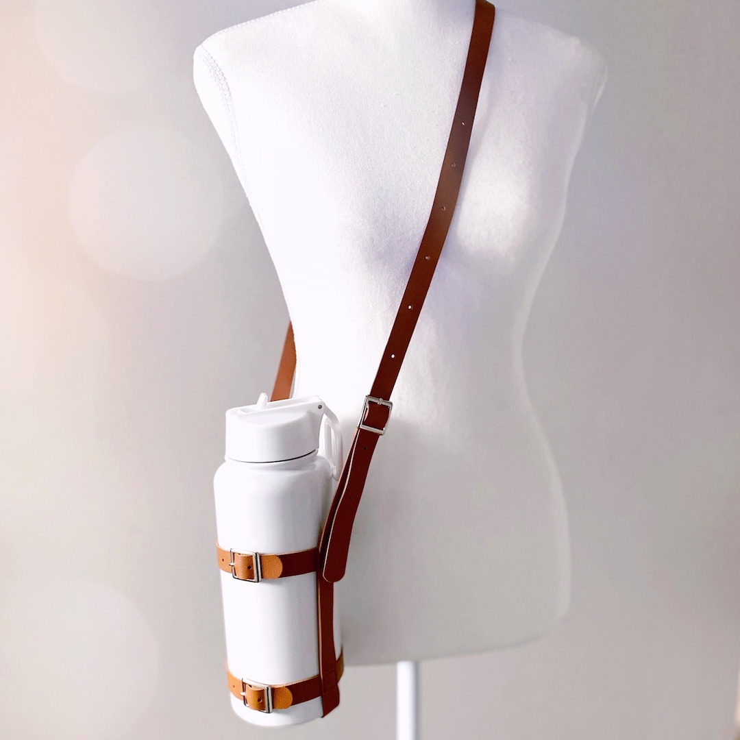 Drink Bottle Carrier Holder | Brown | Vegan Leather | Water Bottle ...