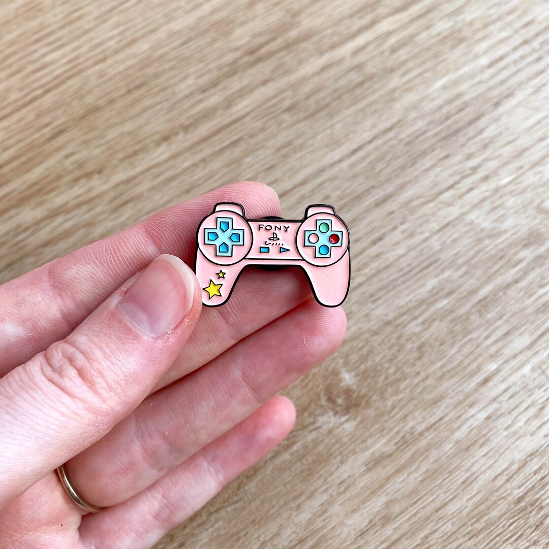 Emaille Pin Playstation Pin Brosche Anstecknadel für Lehrer - Etsy ...