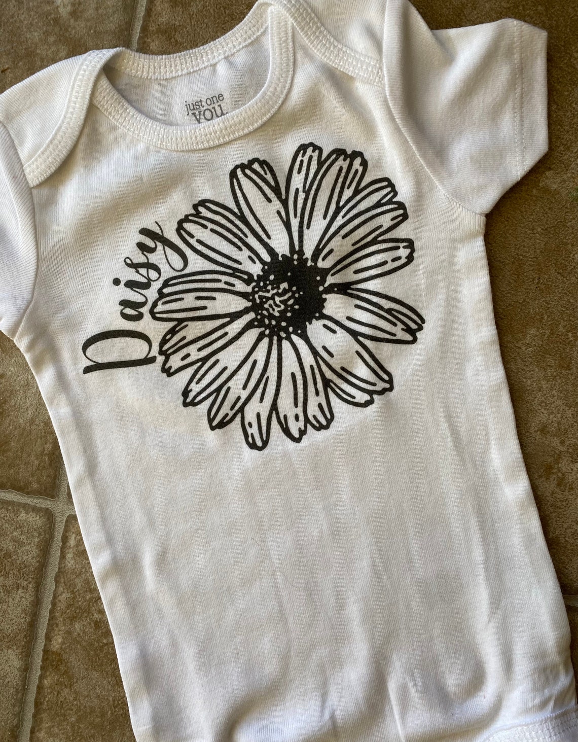 Daisy Bodysuit/daisy Shirt/daisy Baby Outfit - Etsy