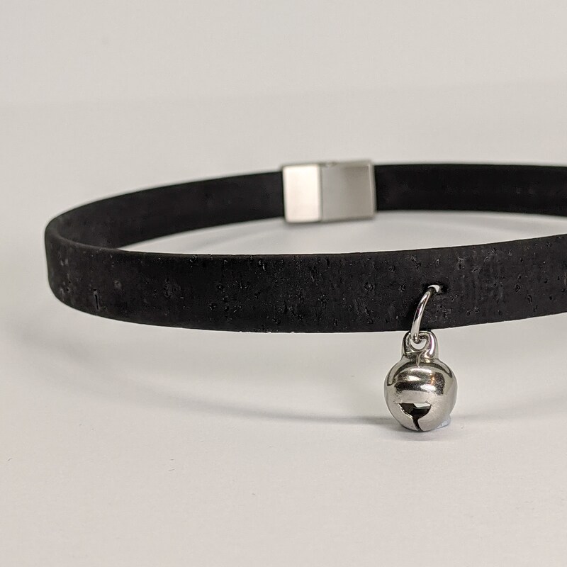 Bell Choker - Etsy