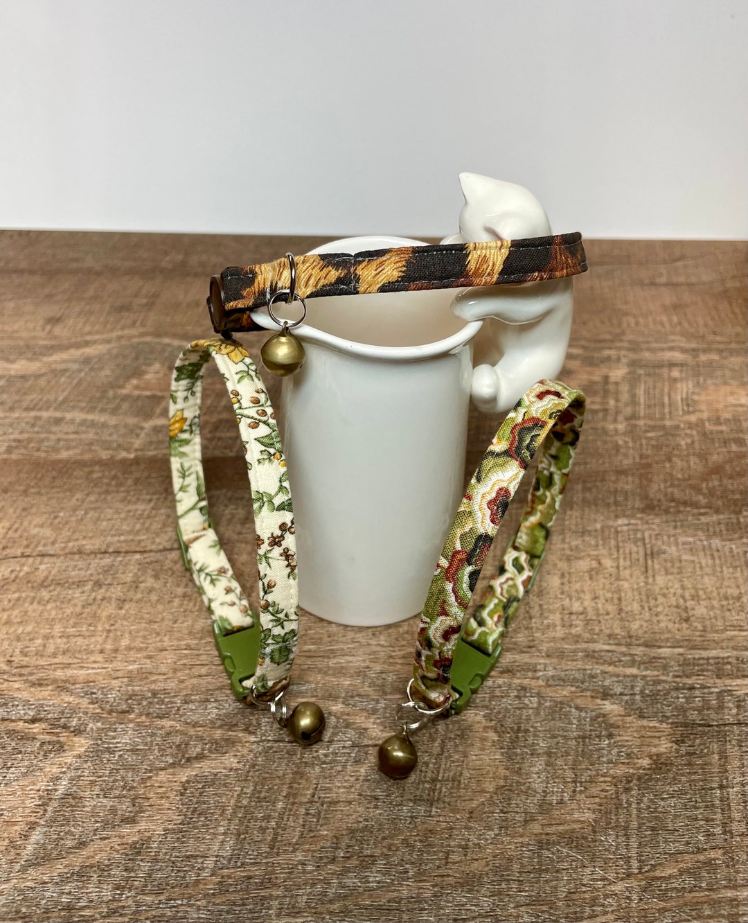 Wild Foliage, Tree Fungi, Brindle Fur Cat Collar With Safety Breakaway ...