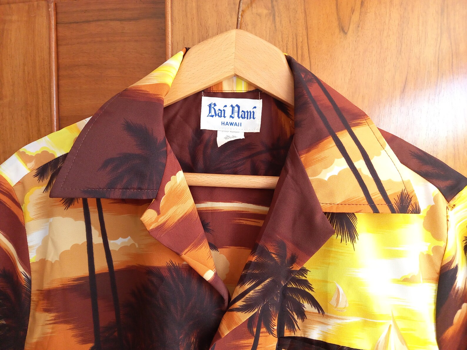 True Vintage 1960s Kai Nani Hawaiian Aloha Shirt Yellow Brown Beach ...