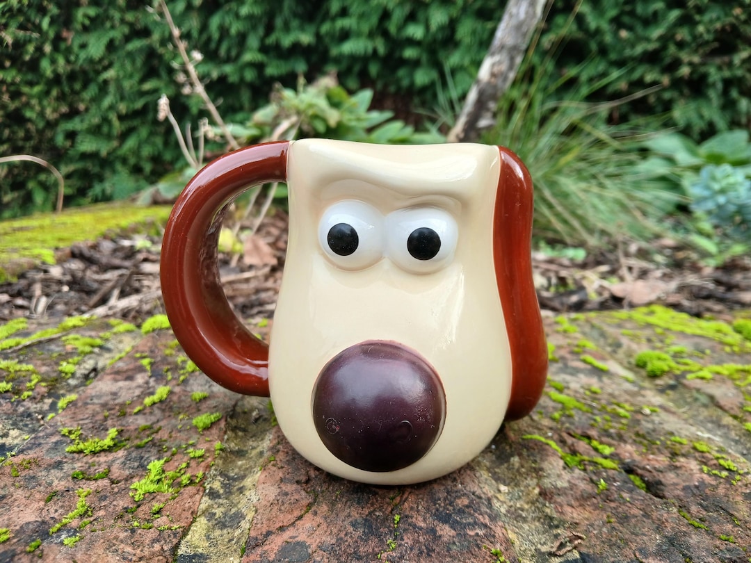 Aardman Wallace and Gromit Novelty Shaped Ceramic Mug Cup Heat ...