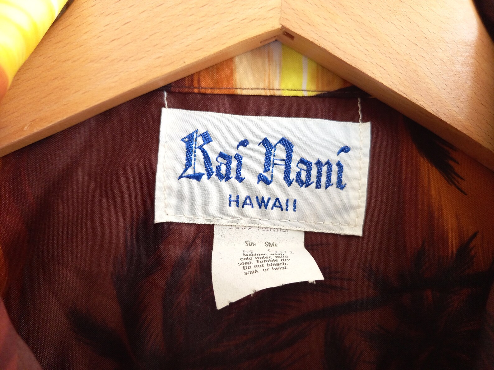 True Vintage 1960s Kai Nani Hawaiian Aloha Shirt Yellow Brown Beach ...