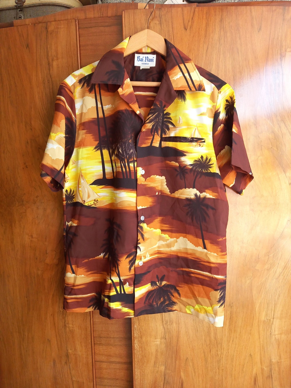 True Vintage 1960s Kai Nani Hawaiian Aloha Shirt Yellow Brown Beach ...
