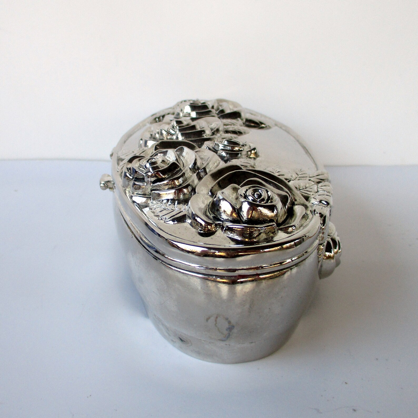 Vintage Silver Plated Oval Trinket Box,embossed Roses,red Velvet Inside ...