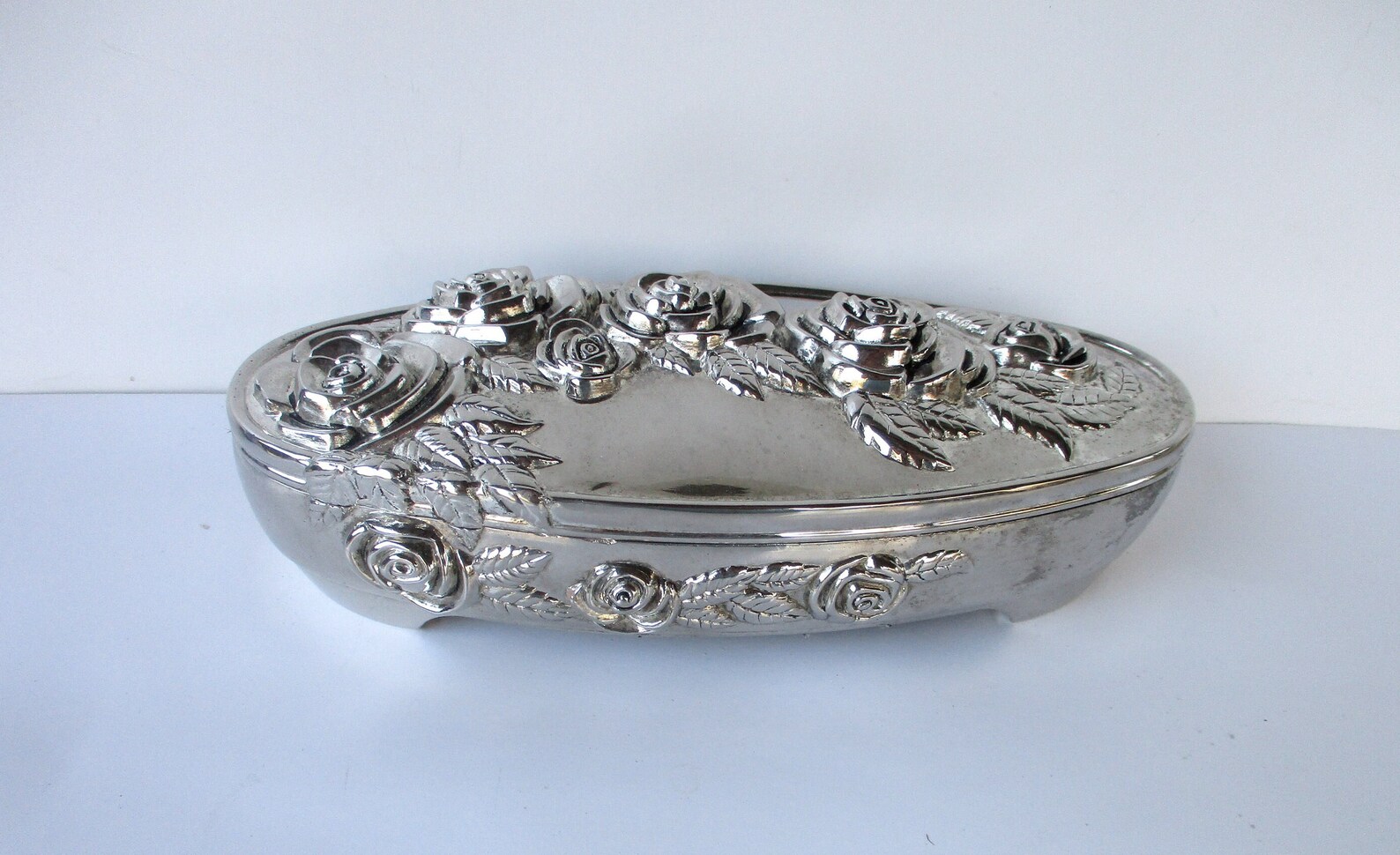 Vintage Silver Plated Oval Trinket Box,embossed Roses,red Velvet Inside ...