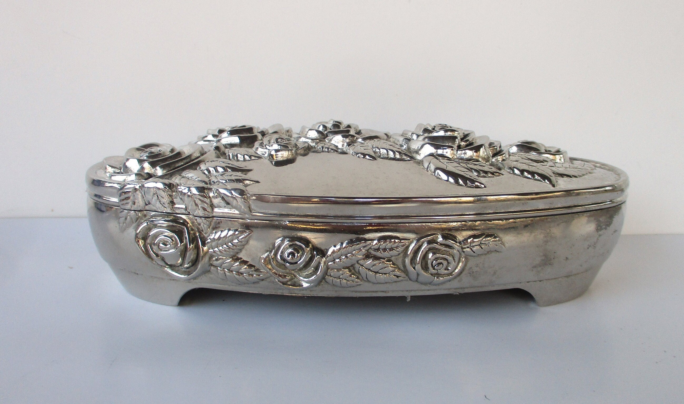 Vintage Silver Plated Oval Trinket Box,embossed Roses,red Velvet Inside ...