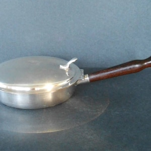 Vintage Sheffield Silver Plated Silent Butler Pan With Wooden Handle ...
