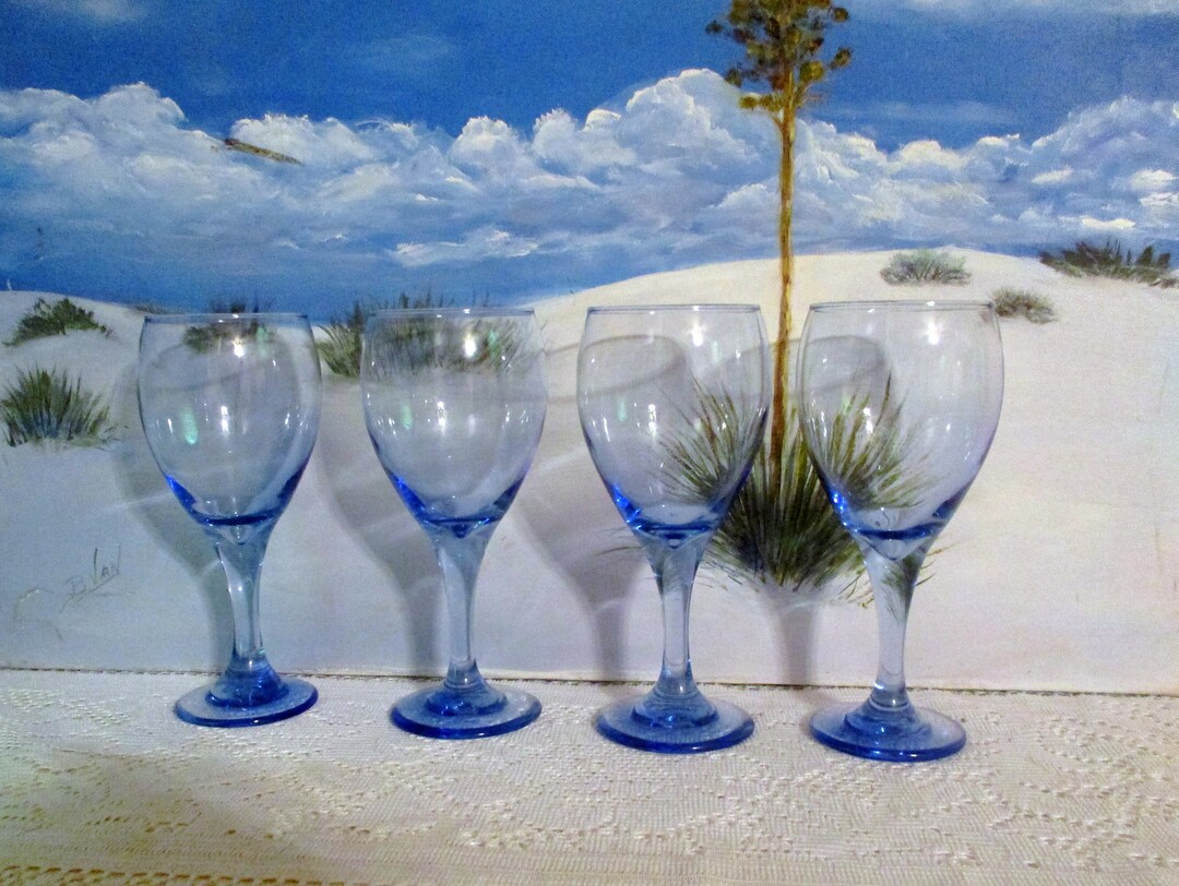 Vintage Light Blue Glass Set of 4 Goblets,10 Oz Wine,water,beverages ...