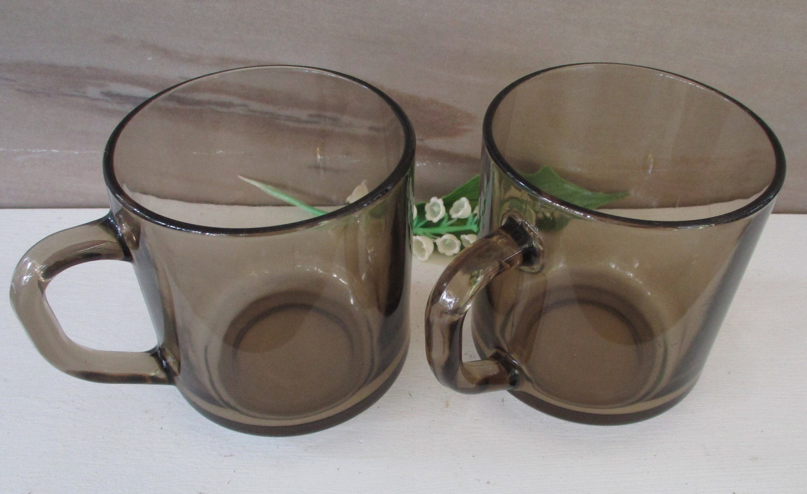 Vintage 2 Glass Mugs With Saucers,tempered Glass,10 Oz Smoked Brown ...