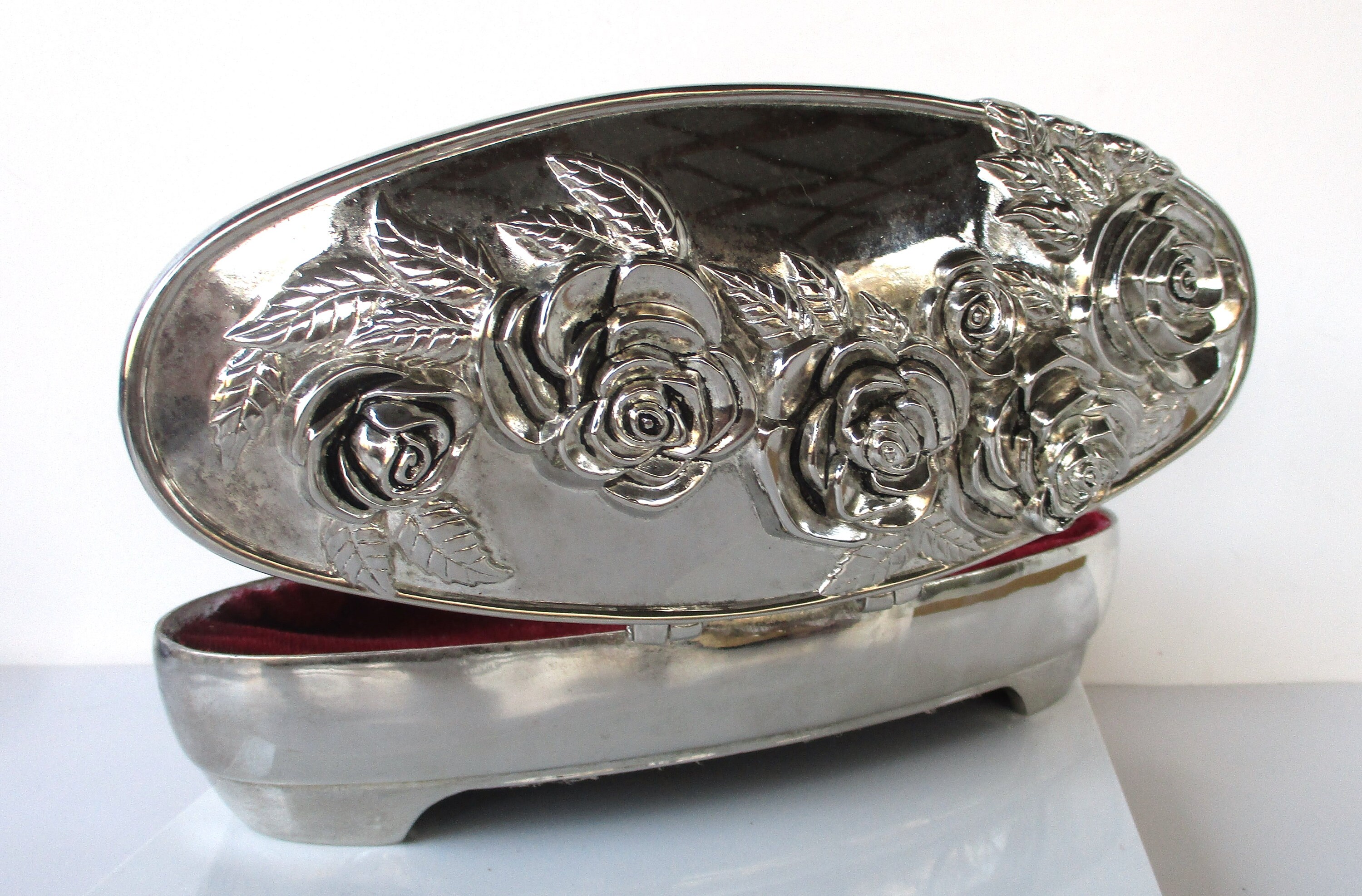 Vintage Silver Plated Oval Trinket Box,embossed Roses,red Velvet Inside ...